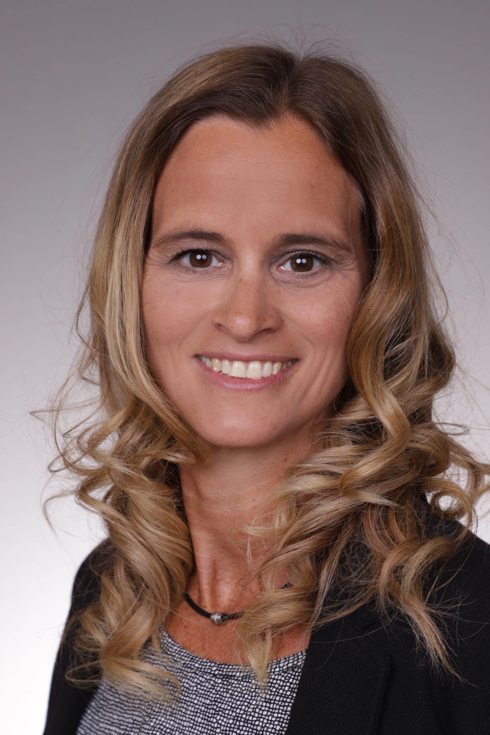 Schulleiterin Frau Jost – Friedrich-Kayser-Schule